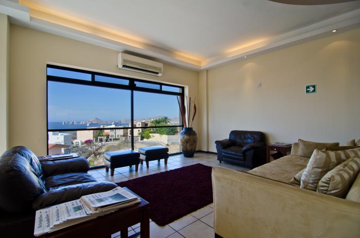 Dr. Kevin mccaleb en LOS CABOS. Teléfono y más info.