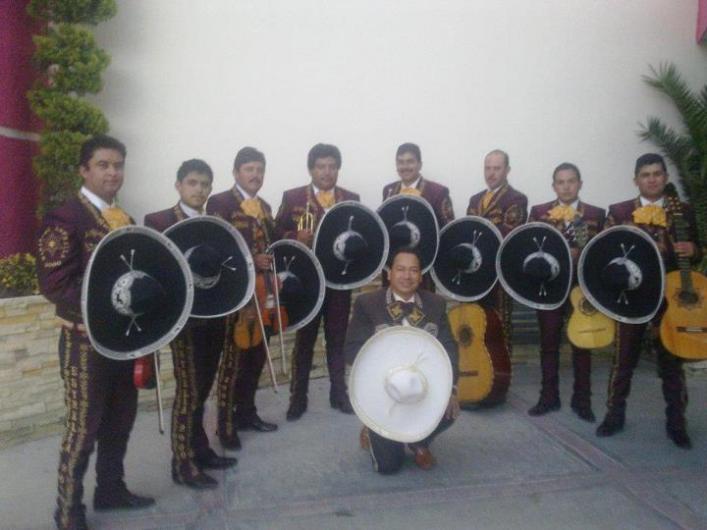 Mariachi texcoco del señor dario chavez en TEXCOCO. Teléfono y más info.
